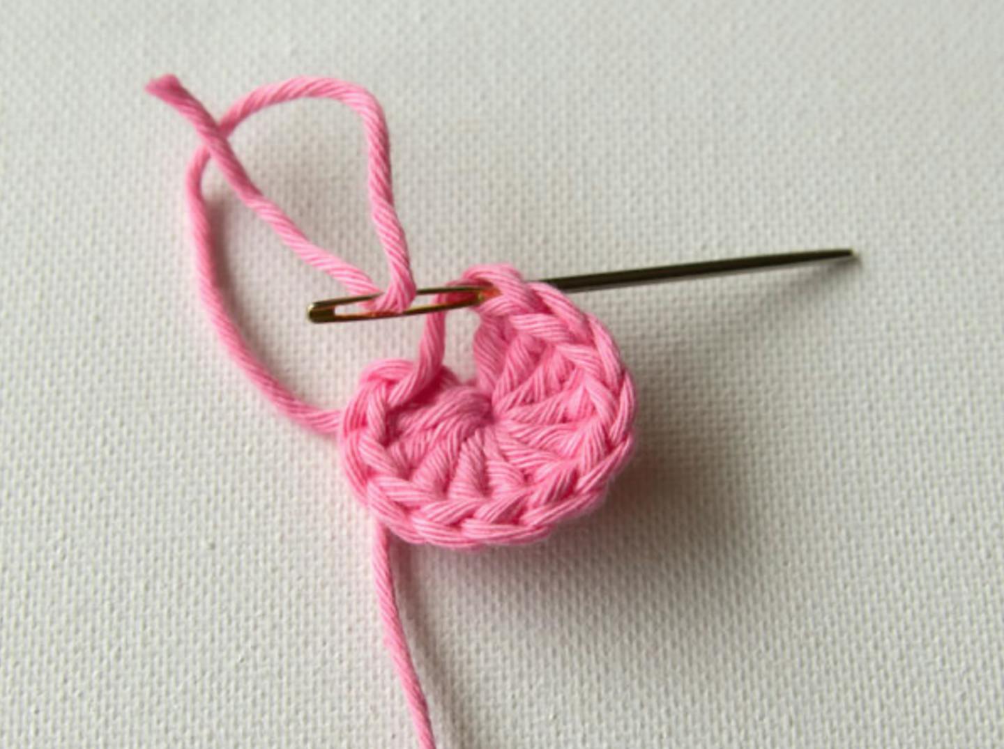 How To Crochet A Simple Flower How To Crochet A Simple Flower